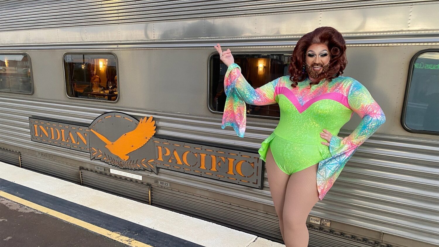 Main Drag Walking Tour with Shelita Buffet | MCL Travel